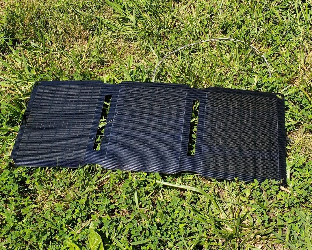 FlexSolar 40W Portable Solar Charger Review: Why It's Better?
