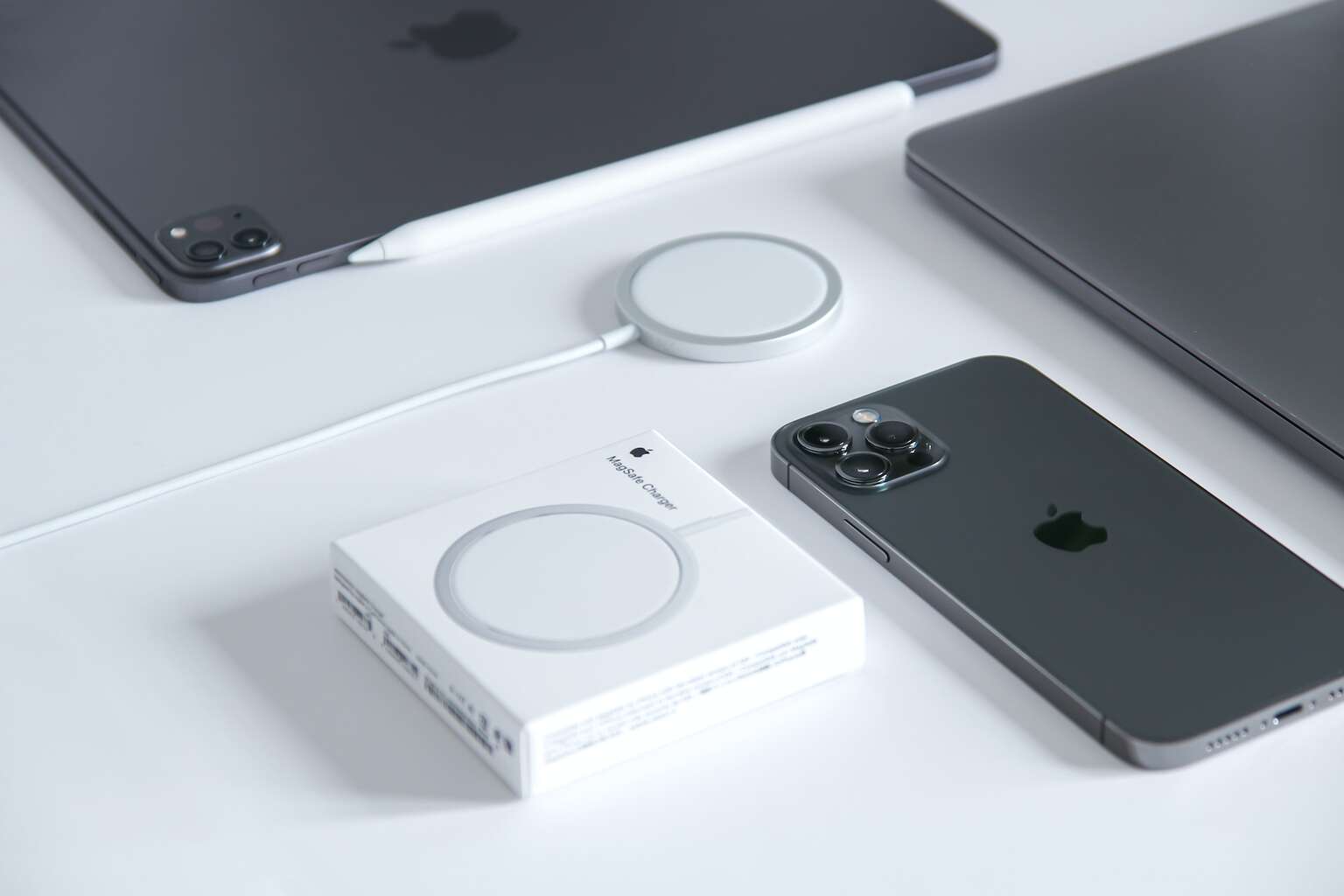 What Is MagSafe? Why You Want It In 2025