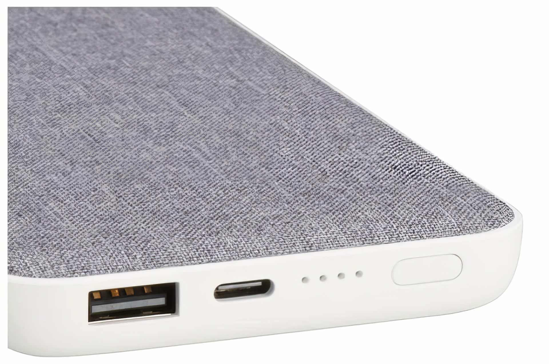 Blackweb Portable & Wireless Charger Review: Should I Consider?